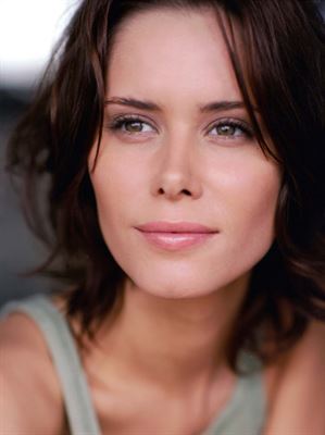 ANTOINET - Estro Studio